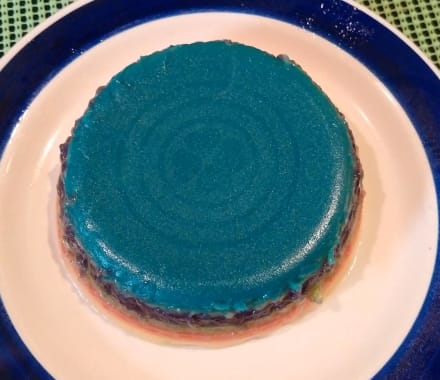 Steamed layer cake ("Vietnamese Pigskin cake") | bunch
