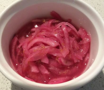 Red Onion Garnish | bunch