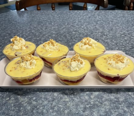 Individual trifle cups | bunch