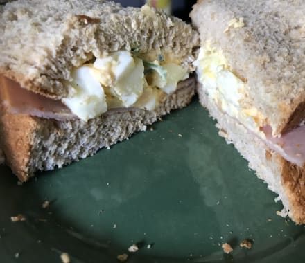 Egg and ham sandwich | bunch