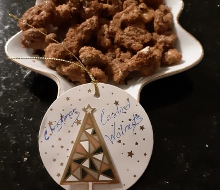 Christmas Candied Walnuts | bunch