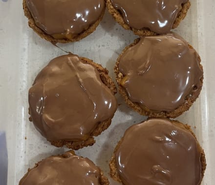 Choc Caramel Pods | bunch