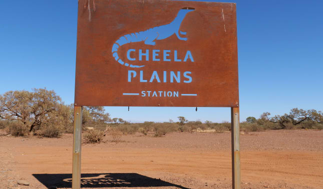 Cheela Plains Station Stay | bunch
