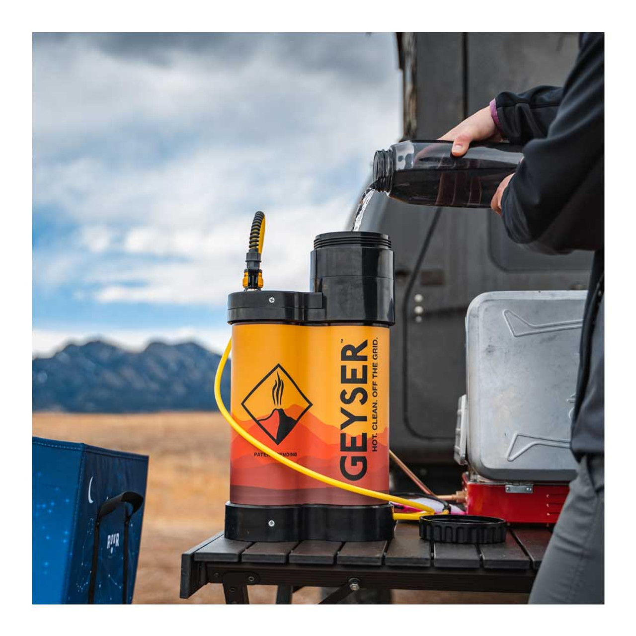 Geyser System Heated Portable Camp Shower - Used | Campman