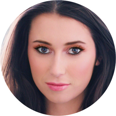 Allison Harvard Eyes Close Up