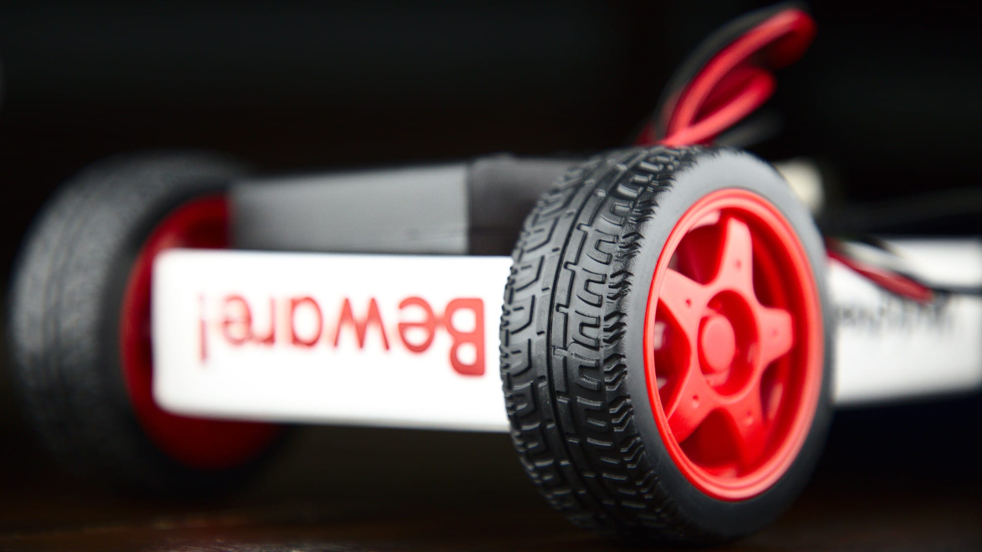 Your first robot: Introduction to the Robot Operating System [2/5] | Ubuntu