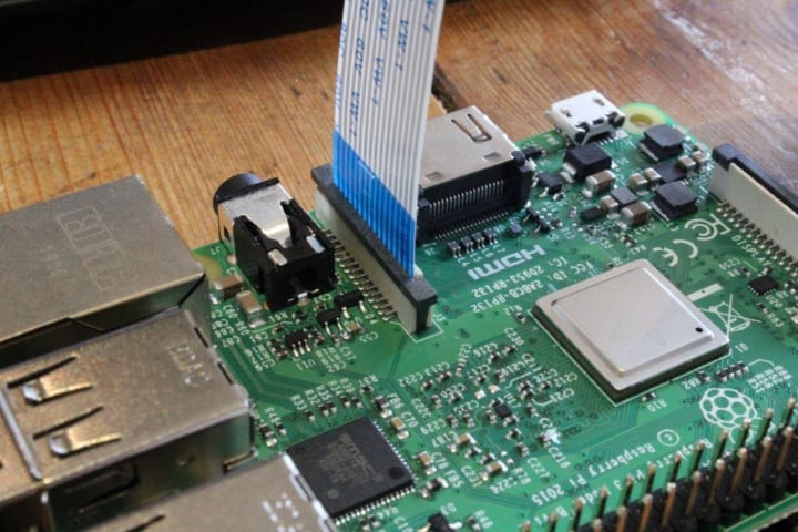 Ubuntu CoreでRaspberry Pi高品質カメラを使用するには | Ubuntu