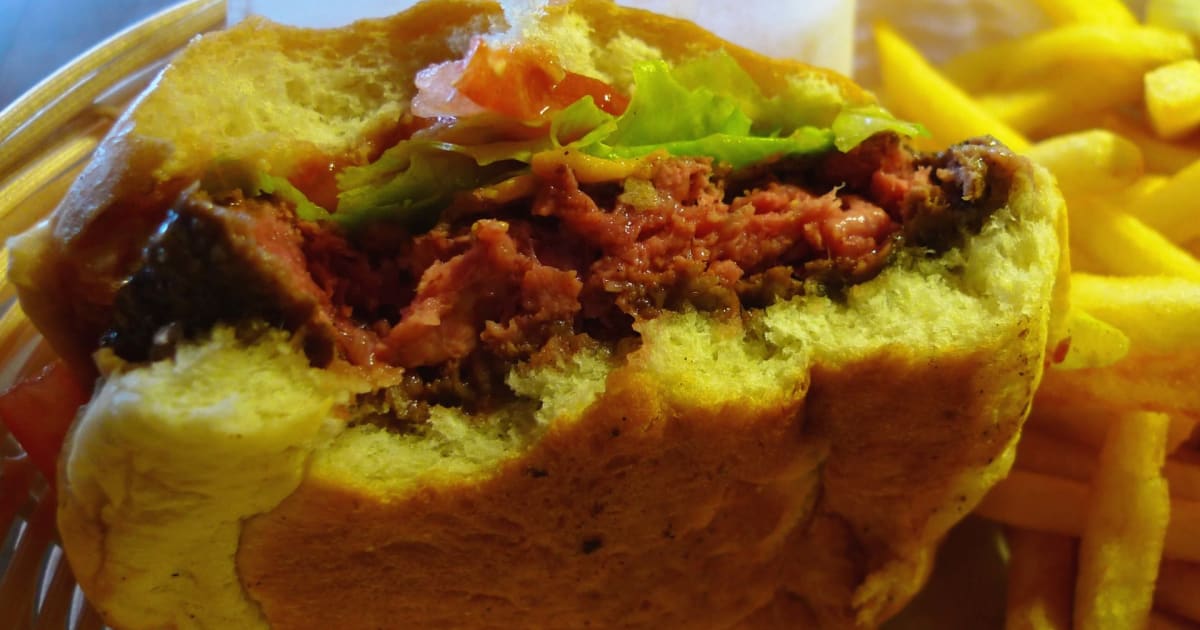 Tommi's Burger Joint - Best Burger in the World. - Northbound.is