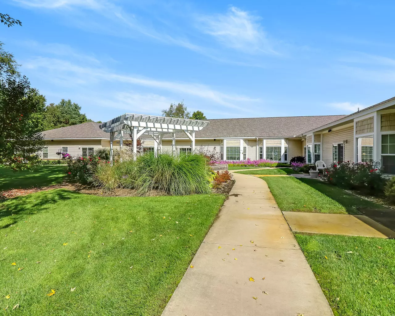 Maple Lake Assisted Living & Memory Care | AssistedLiving.org