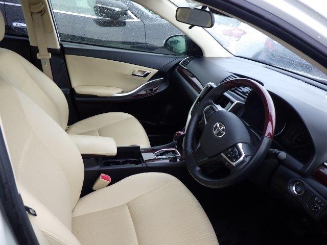 Direct Purchase TOYOTA PREMIO 2017