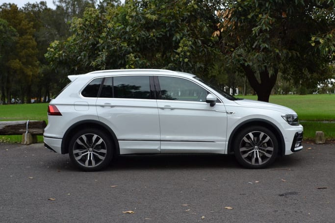 Volkswagen Tiguan 162TSI R-Line 2017 review | CarsGuide