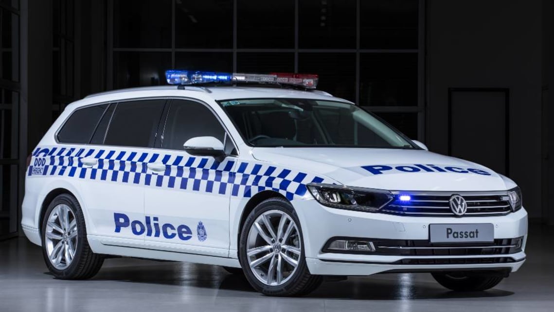 Victoria Police rolls out Passat highway patrol car - Car News | CarsGuide