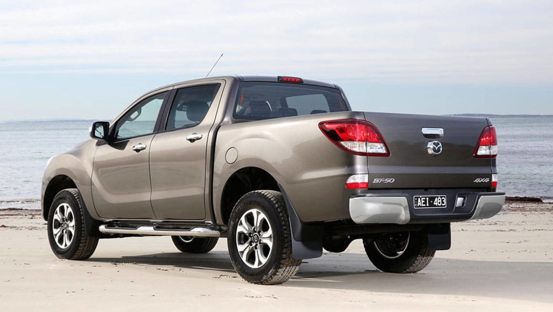 Mazda BT-50 XTR Dual Cab 2016 review | CarsGuide