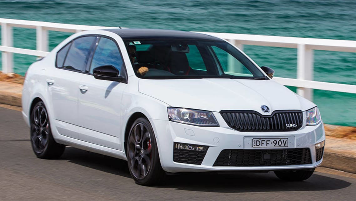 Skoda Octavia RS 230 sedan 2016 review: snapshot | CarsGuide