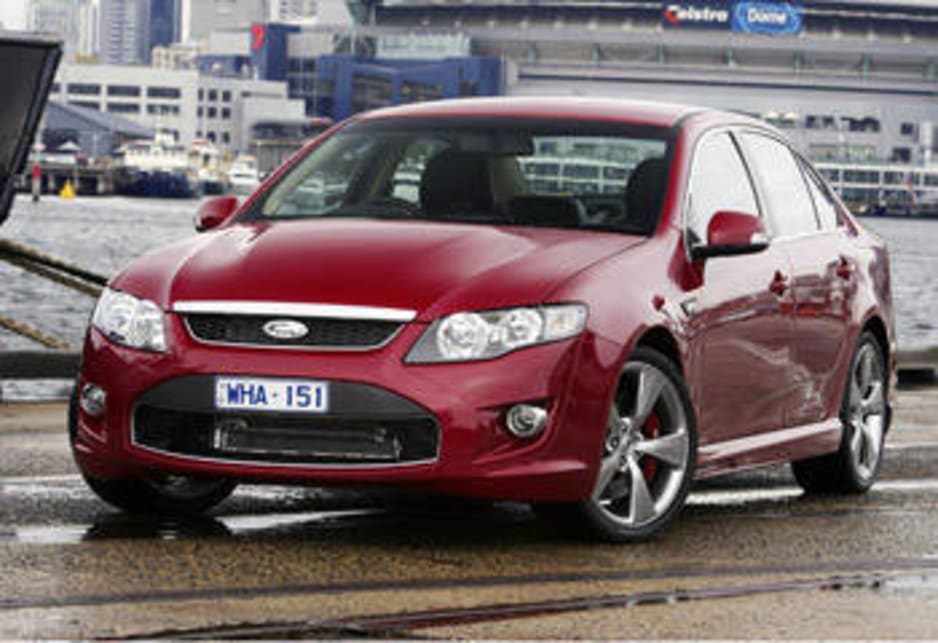 Ford Falcon 2008 review | CarsGuide