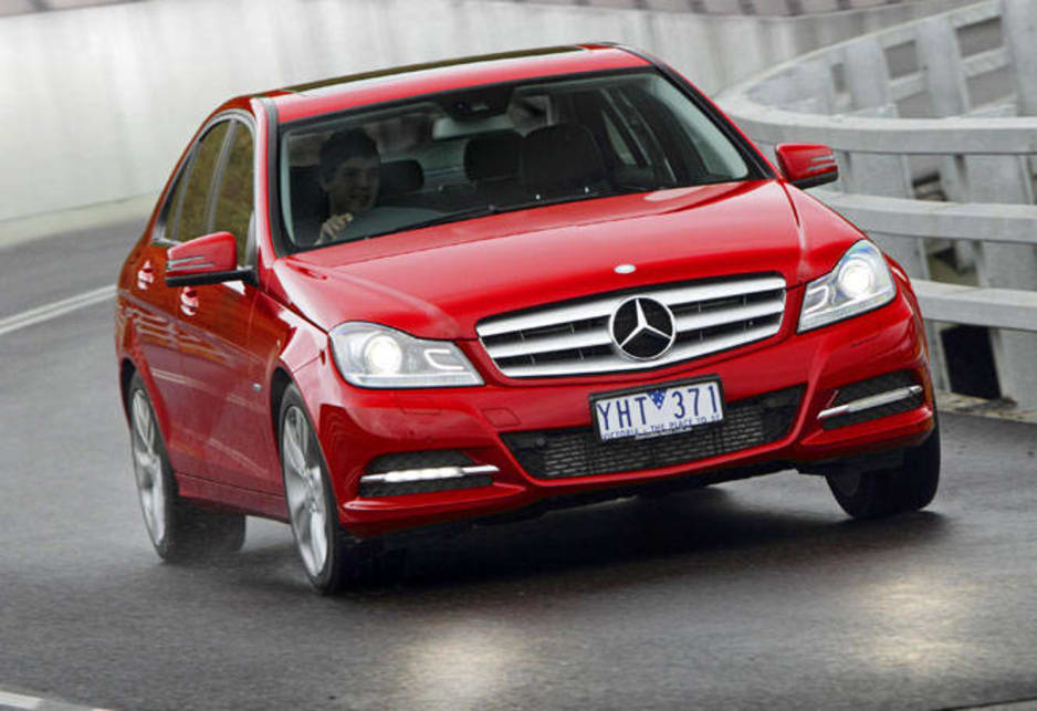 Mercedes-Benz C-Class C200 2011 review | CarsGuide