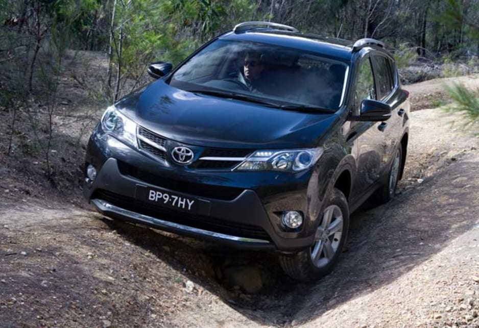 Toyota RAV4 2014 Review | CarsGuide