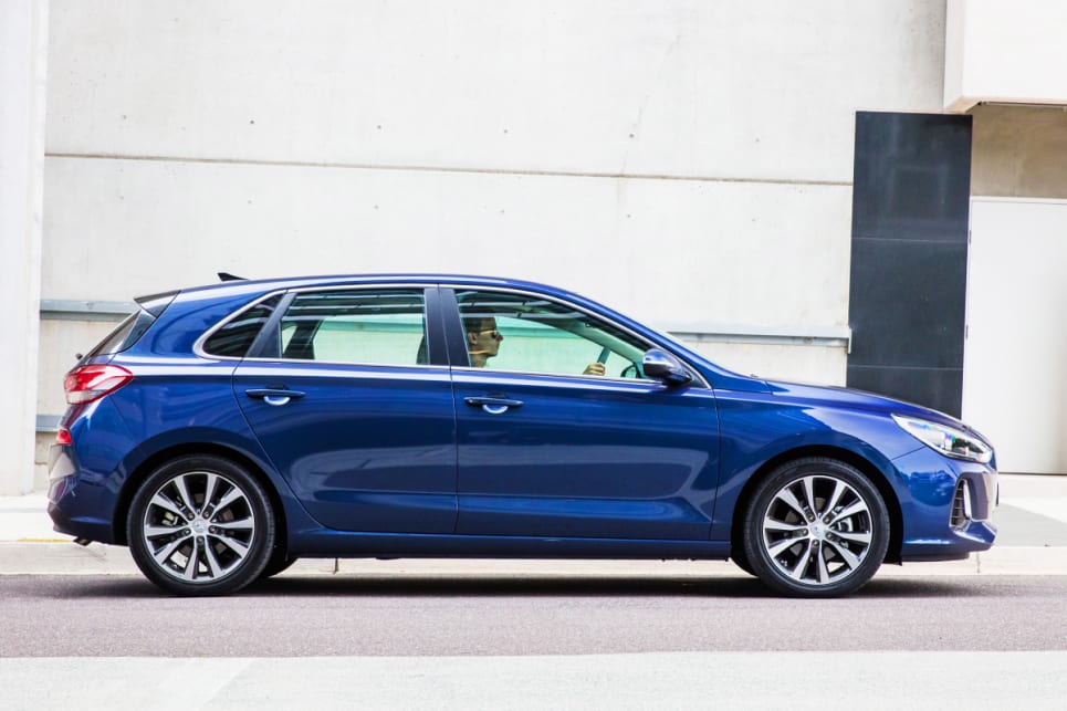 Hyundai i30 2017 review | CarsGuide