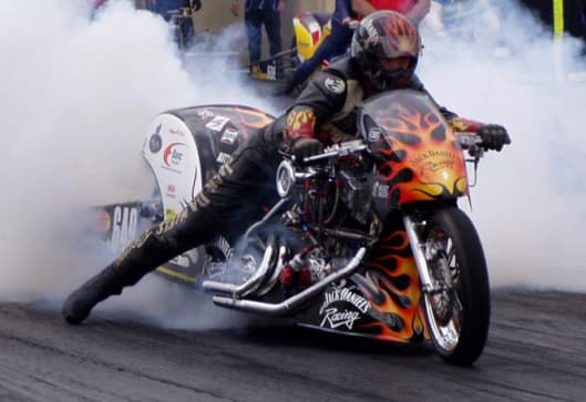 Brett Stevens drag auction - Car News | carsguide