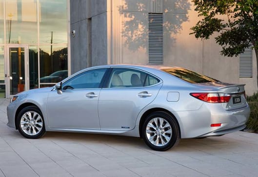 2014 Lexus ES300h review | long term 1 | CarsGuide