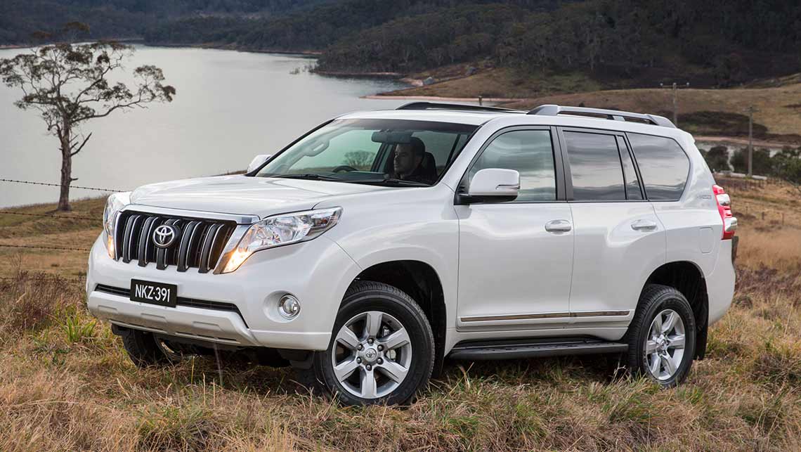Toyota Land Cruiser Prado Altitude 2014 review | CarsGuide