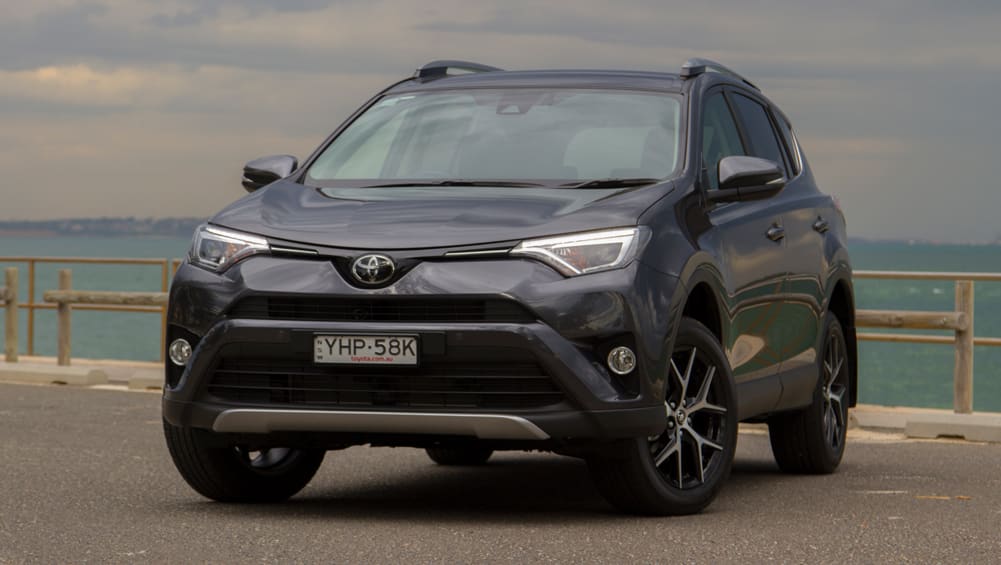 Toyota RAV4 2018 review | CarsGuide