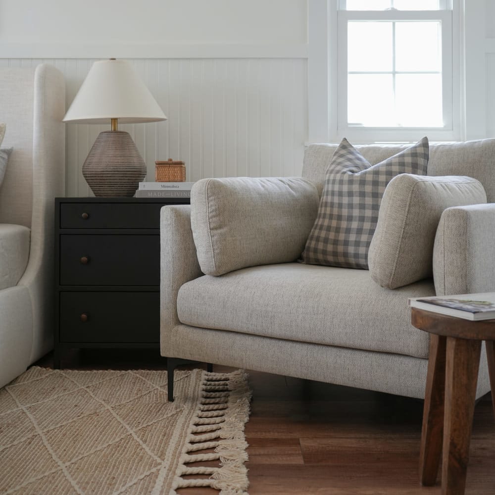 6 Tips on Styling Accent Chairs | Castlery US