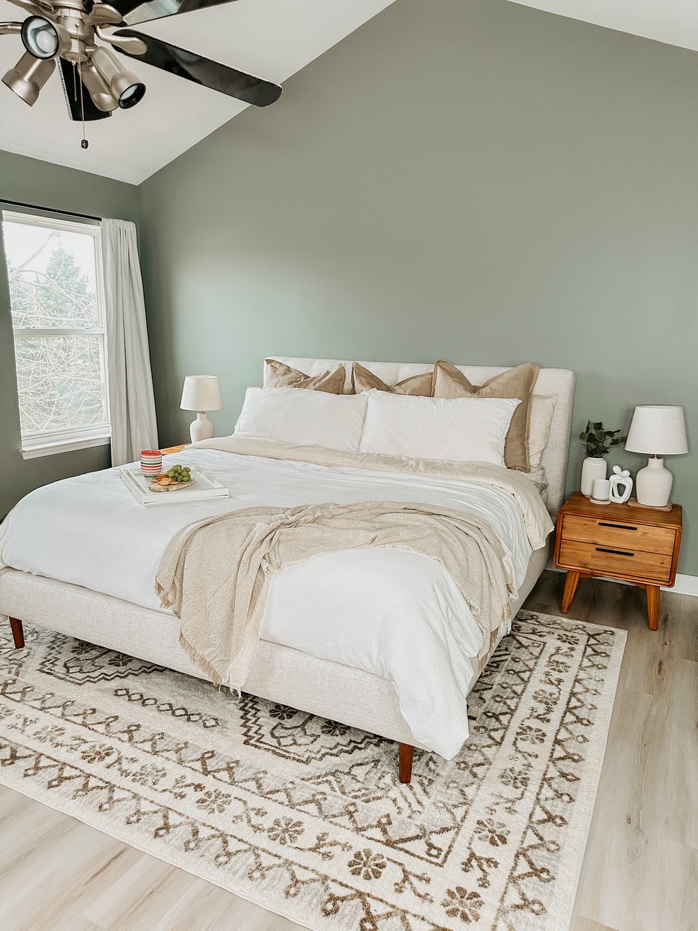 Modern Bedroom Design Ideas | Castlery US