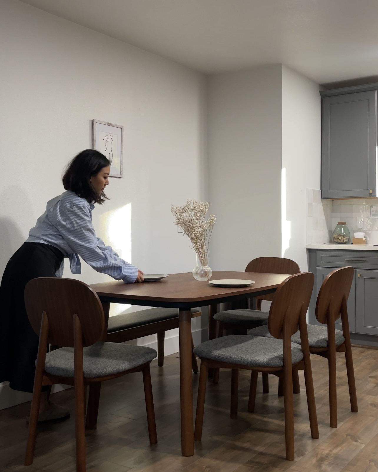 Tips for Choosing the Perfect Dining Set for Small Spaces | Castlery US