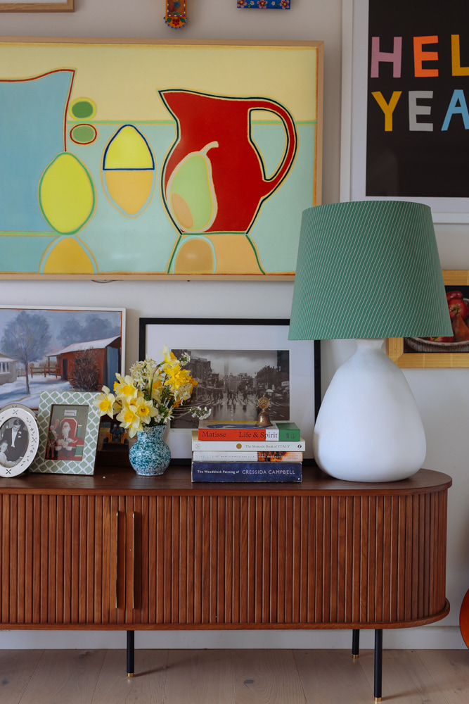 TV Console Decor Ideas: 9 Ways To Elevate Your Living Room | Castlery ...