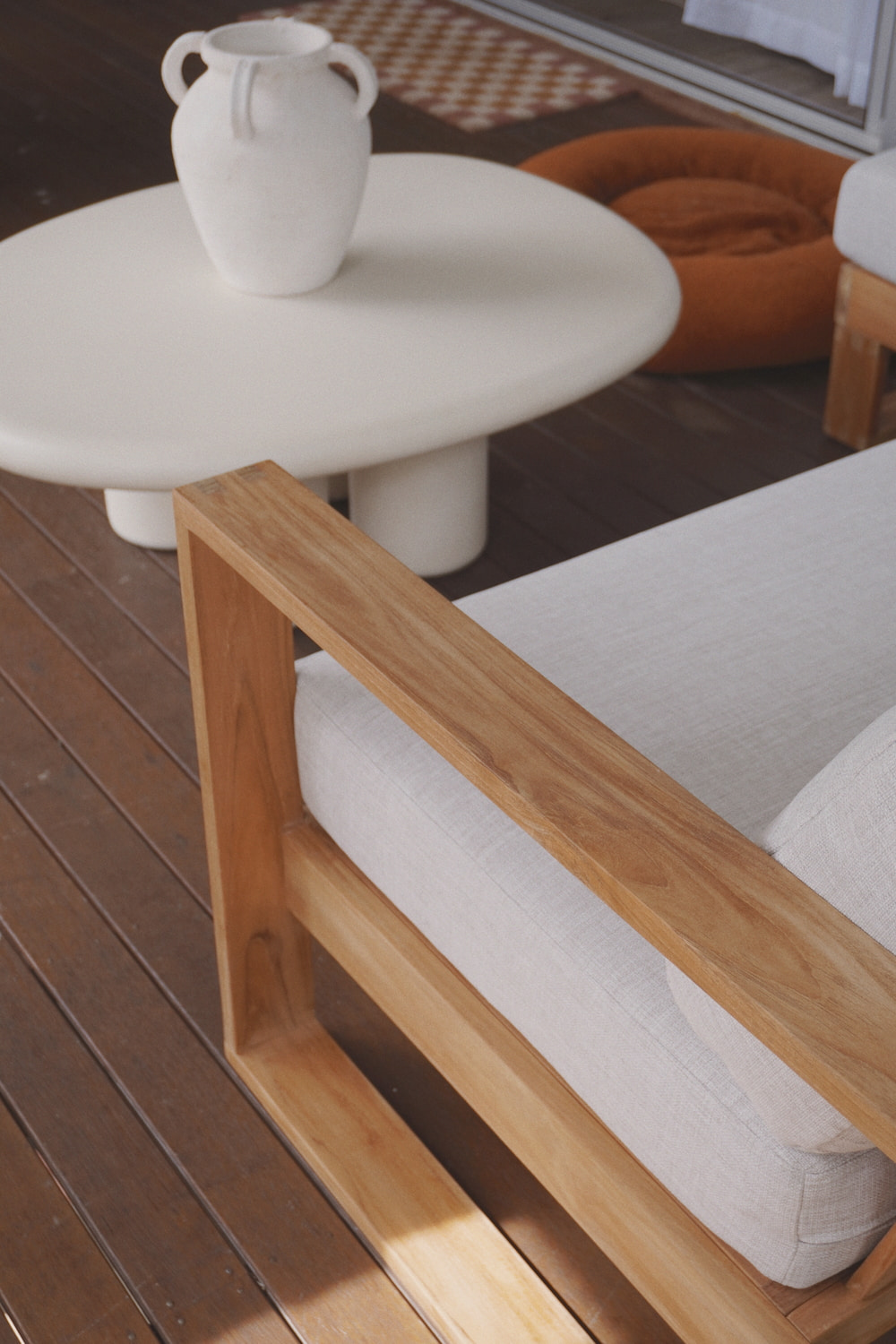 A Beginner's Guide to Identifying Genuine Teak Wood | Castlery US