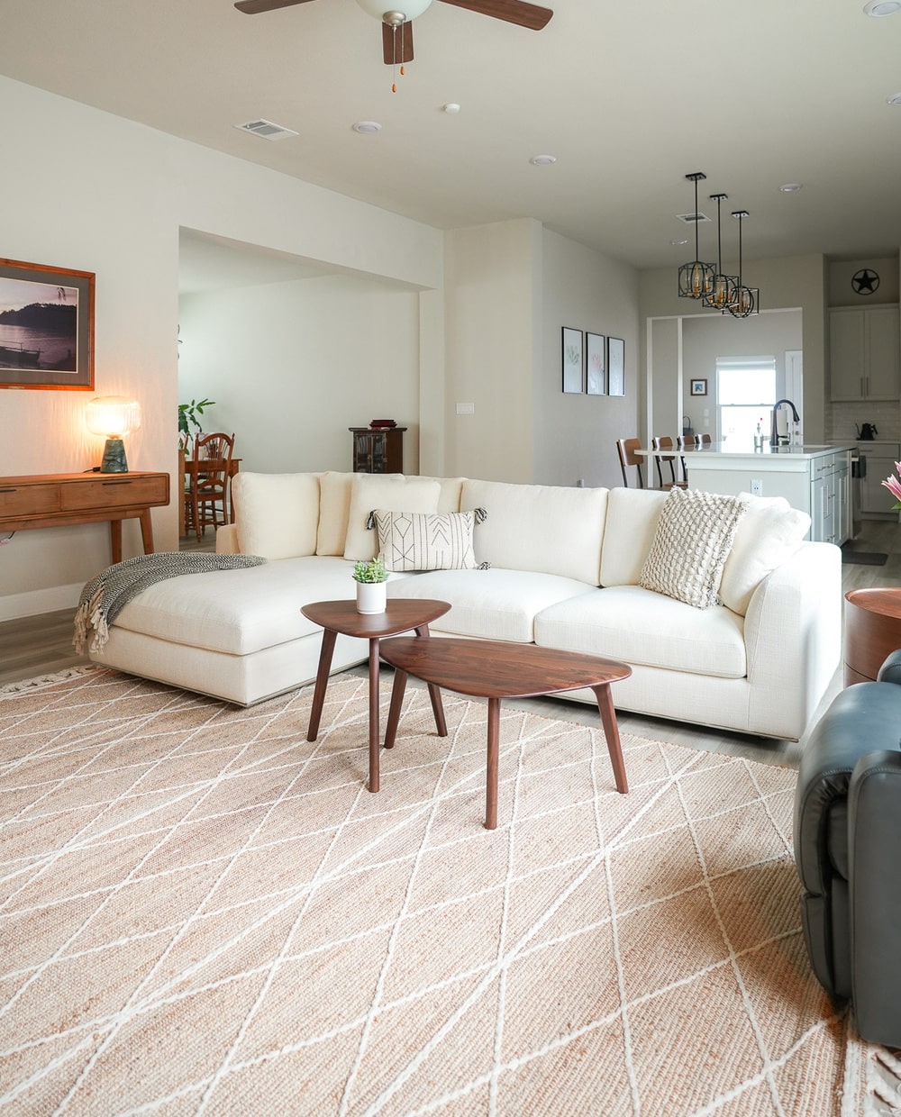 Sectional vs Modular Sofas: What's the Difference? | Castlery US