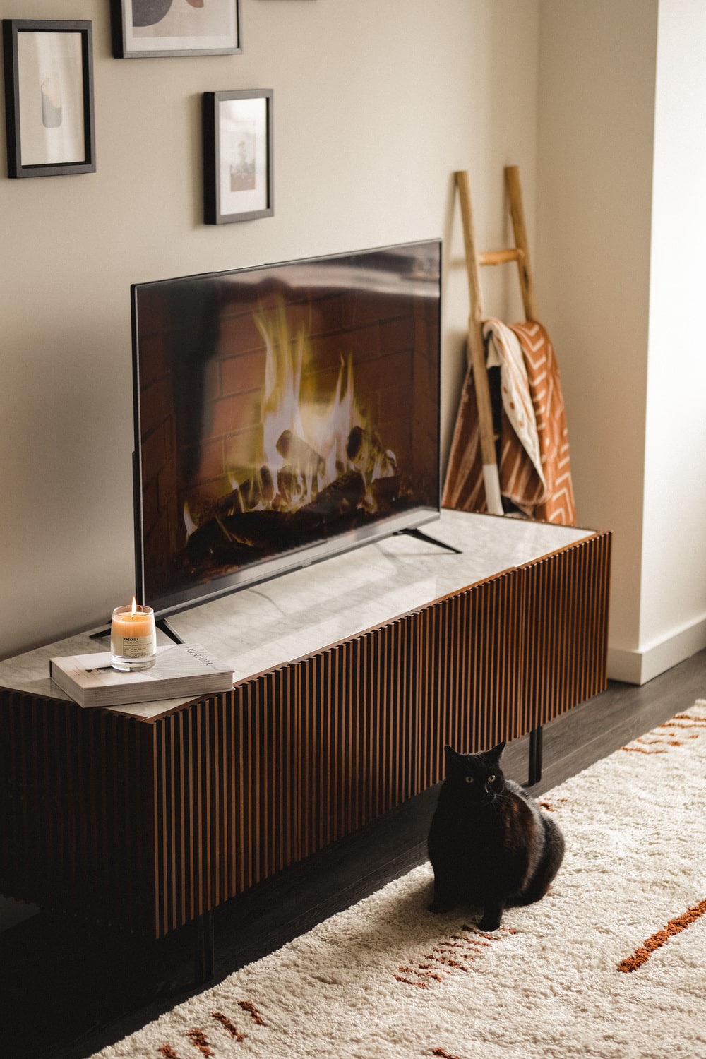 A Guide to The Best Castlery TV Stands | Castlery US