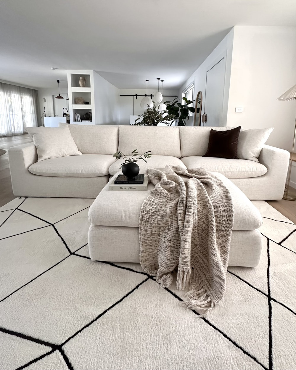 4 Best Ottomans to Use As Coffee Tables | Castlery US