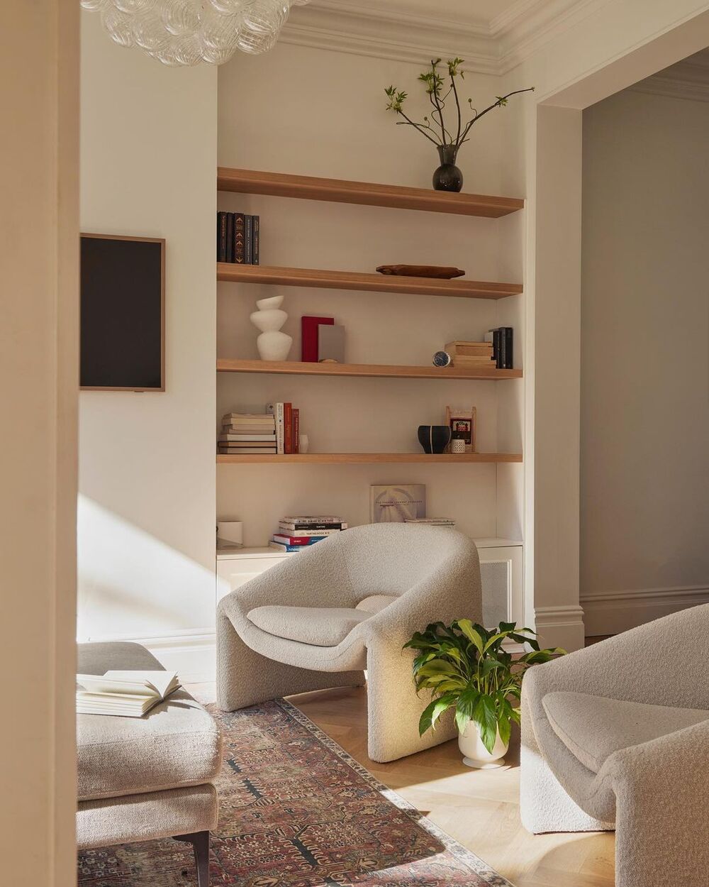 Armchair Dimensions Standards and Types: Your Buying Guide | Castlery US