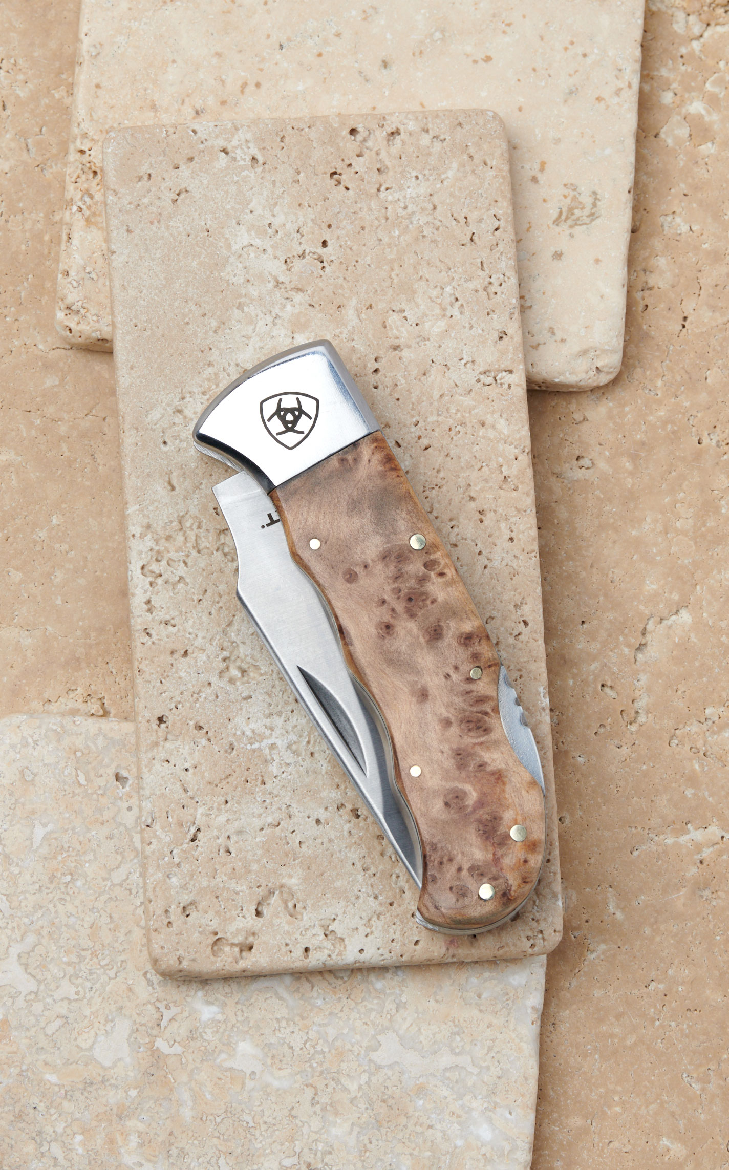 Ariat Medium Single Smooth Blade Natural Burl Wood Handle Folding Knife