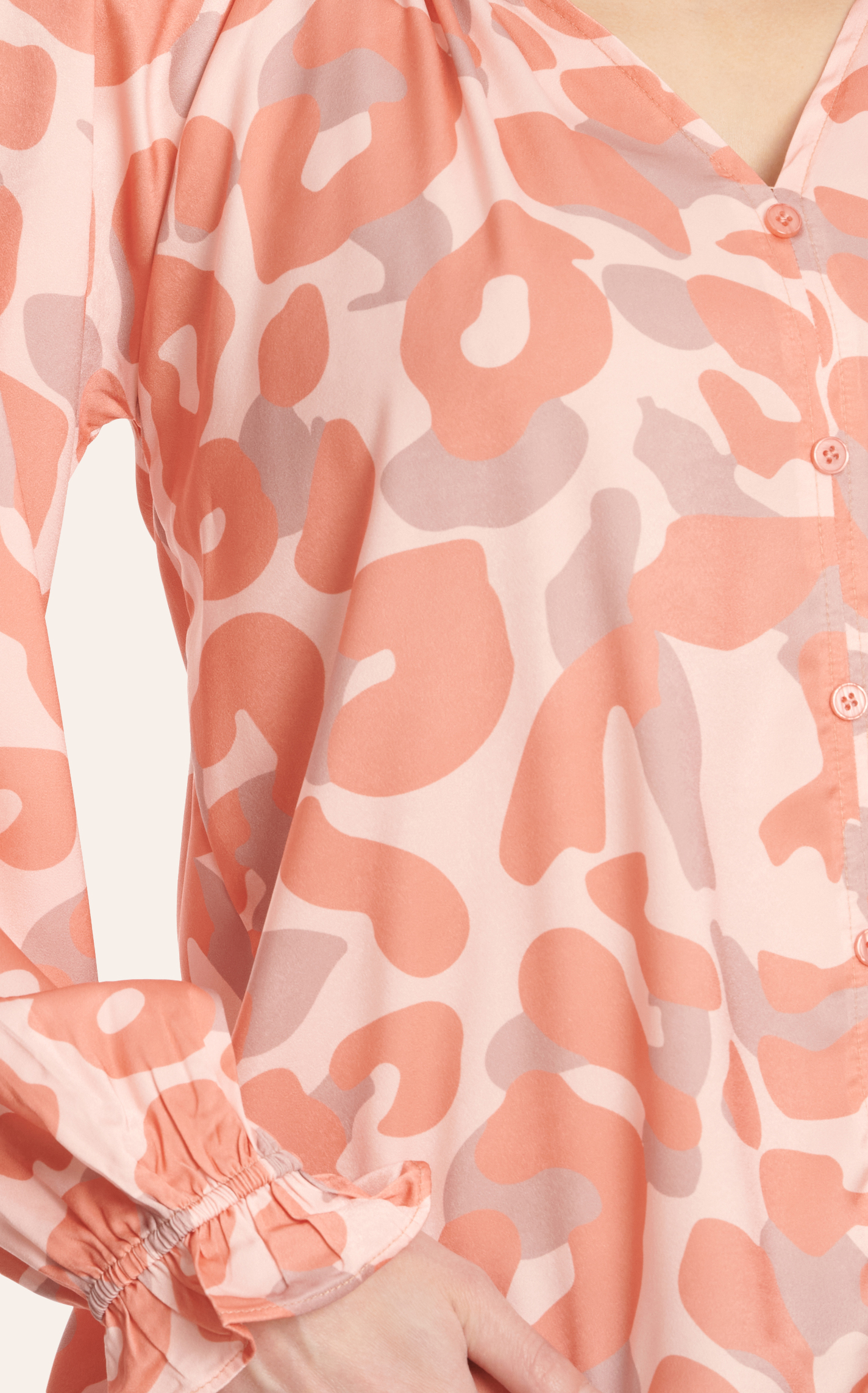 Grace & Emma Women's Shades of Coral Leopard Print Long Sleeve Top