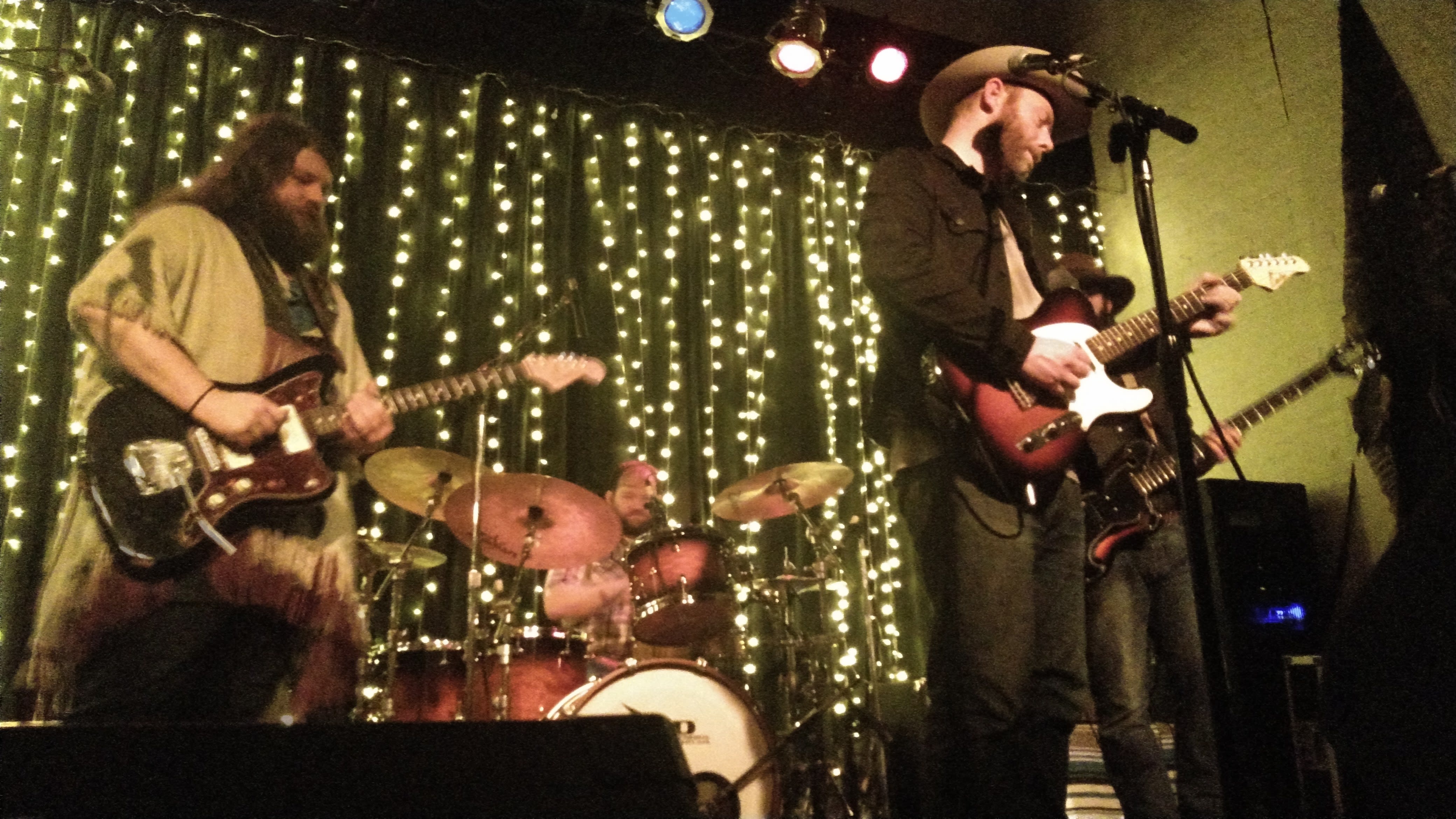 Logan Halstead X Willy Tea Taylor w/ The Turkey Buzzards - checkwhatsgood