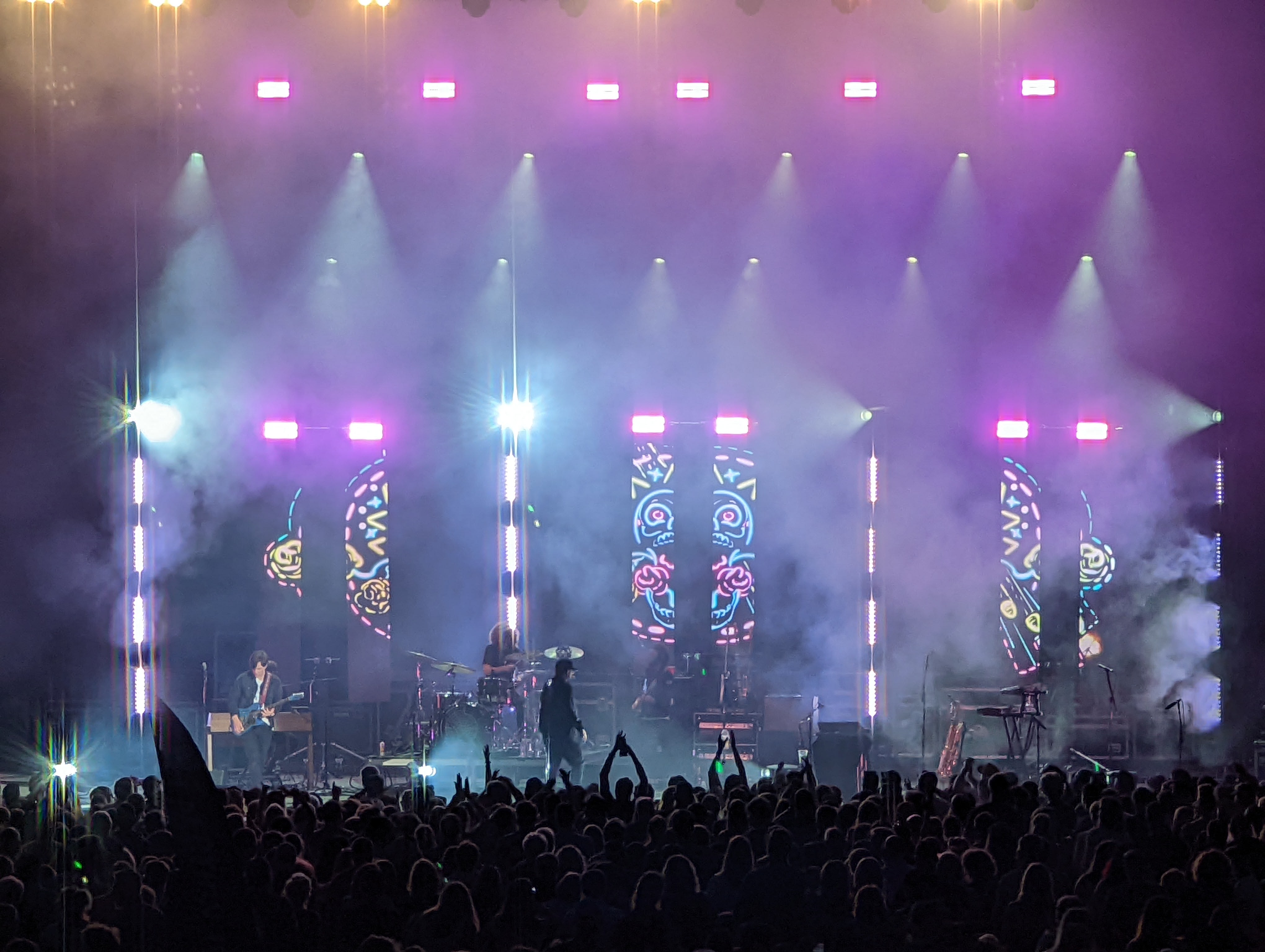 NEEDTOBREATHE: THE CAVES WORLD TOUR - checkwhatsgood