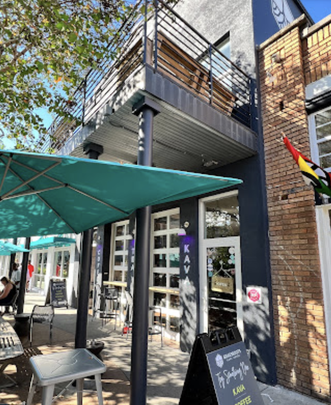 Live Music with Mo and Mary Mac at Grassroots St. Pete - checkwhatsgood