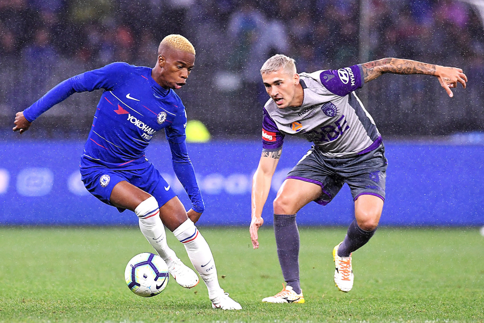Charly Musonda joins Vitesse on loan from Chelsea | News | Official ...