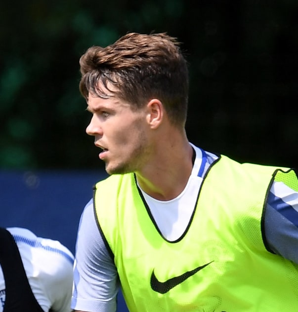 Van Ginkel to remain at Chelsea | News | Official Site | Chelsea ...
