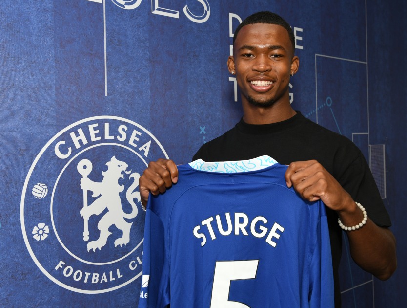 Chelsea sign teenage defender Sturge | News | Official Site | Chelsea ...