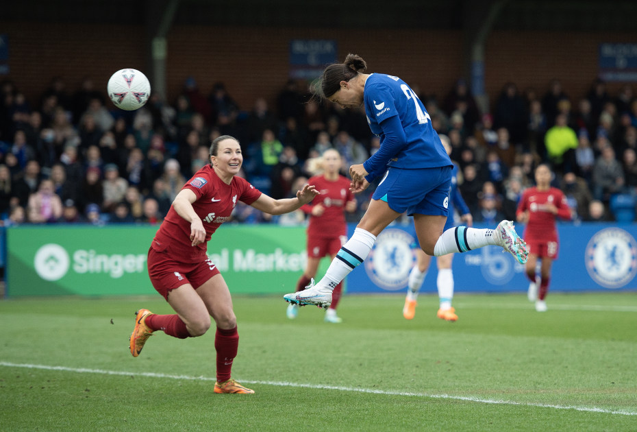 Sam Kerr on staying in the hat and home comforts | News | Official Site ...