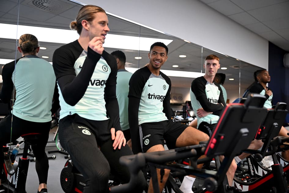 Ten from training: Straight back to work at Cobham | News | Official ...