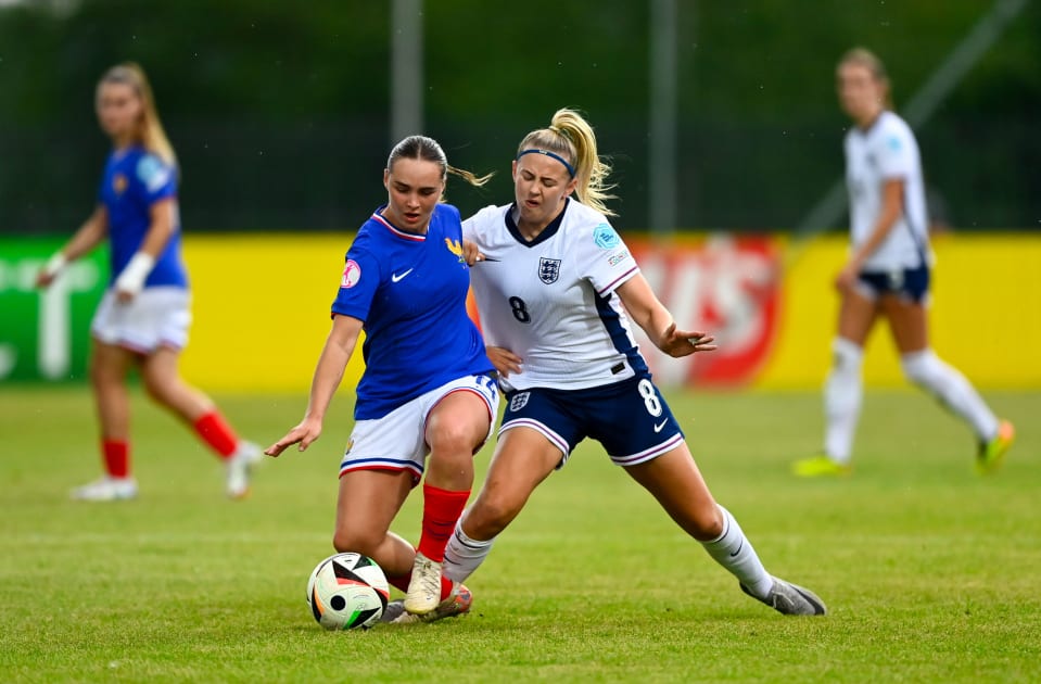 U19 Euros: Chelsea quintet help England advance | News | Official Site ...