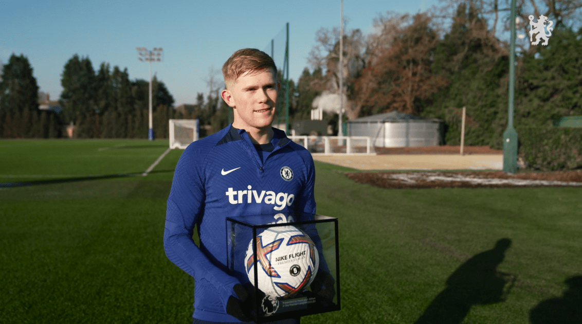 A special moment for Lewis! 朗 | Video | Official Site | Chelsea ...