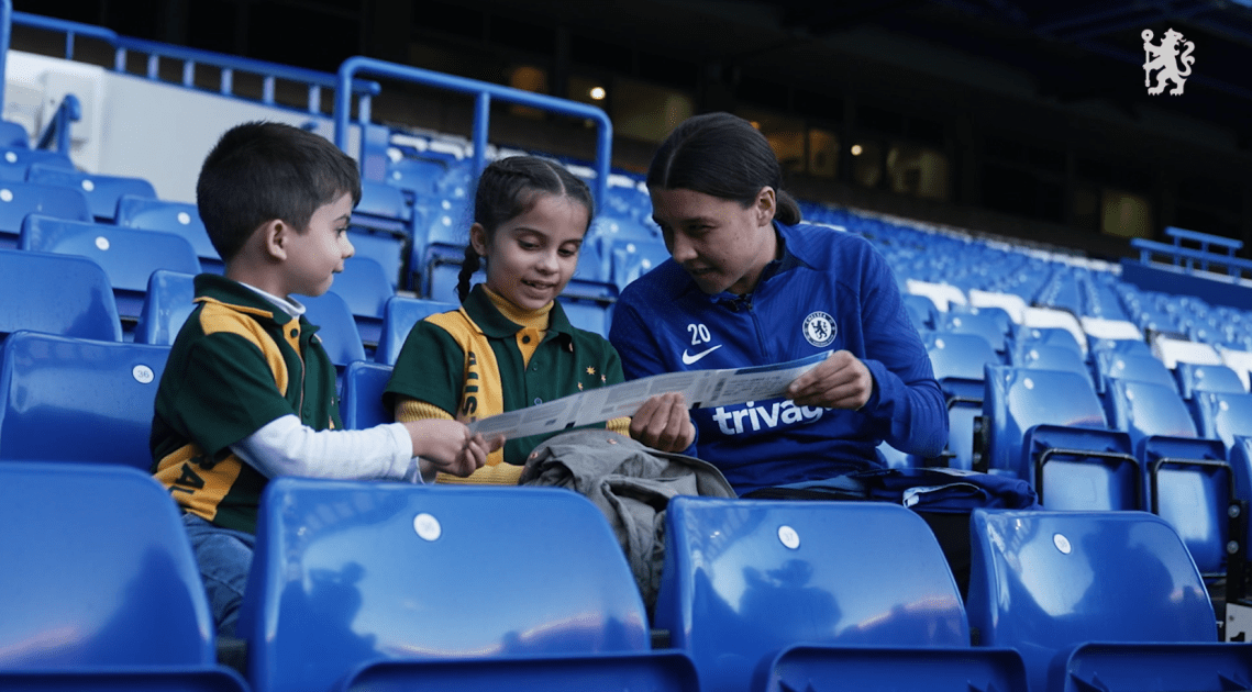 When Sam met Siya and Bella! | Video | Official Site | Chelsea Football ...