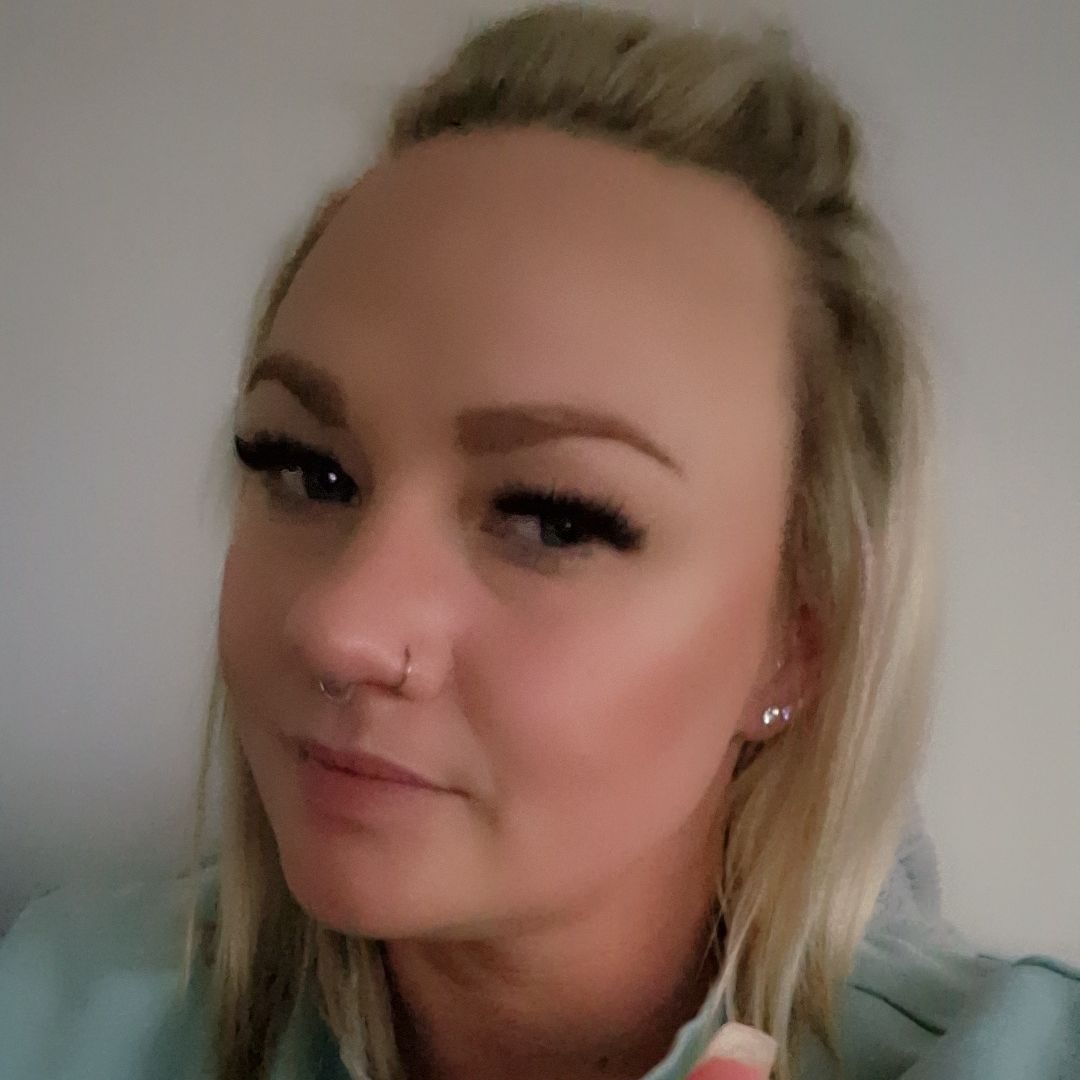 Support Holly Wilson this Dry July and make a donation.