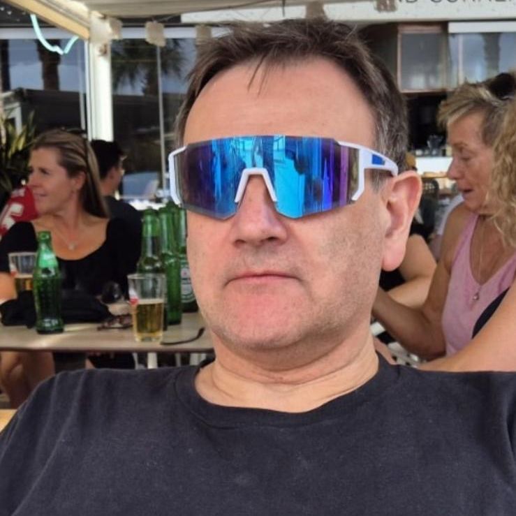 Simon Teague is taking part in Darts Marathon to raise funds for ...